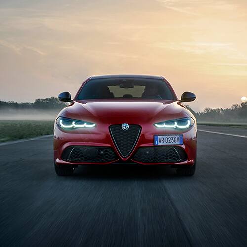 2024 Alfa Romeo Giulia | Luxury Sedan